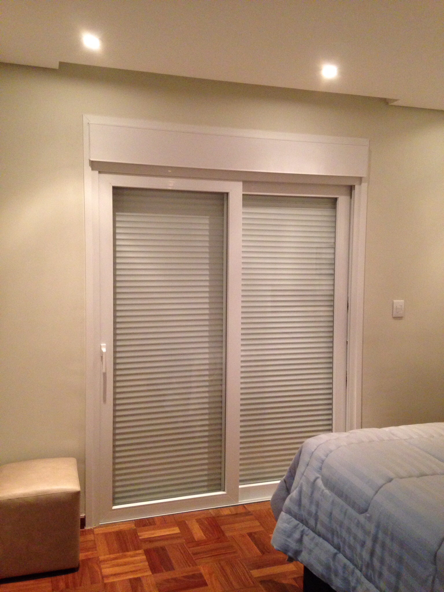 Persianas - Esquadrias Tomm